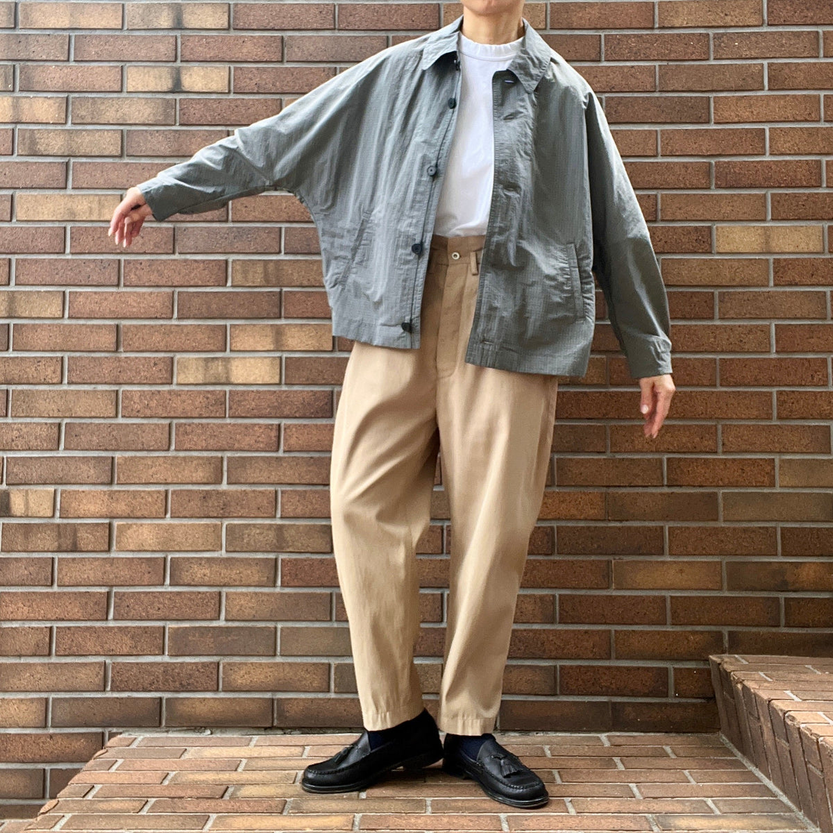 Look_S_20250502 – YEANAY