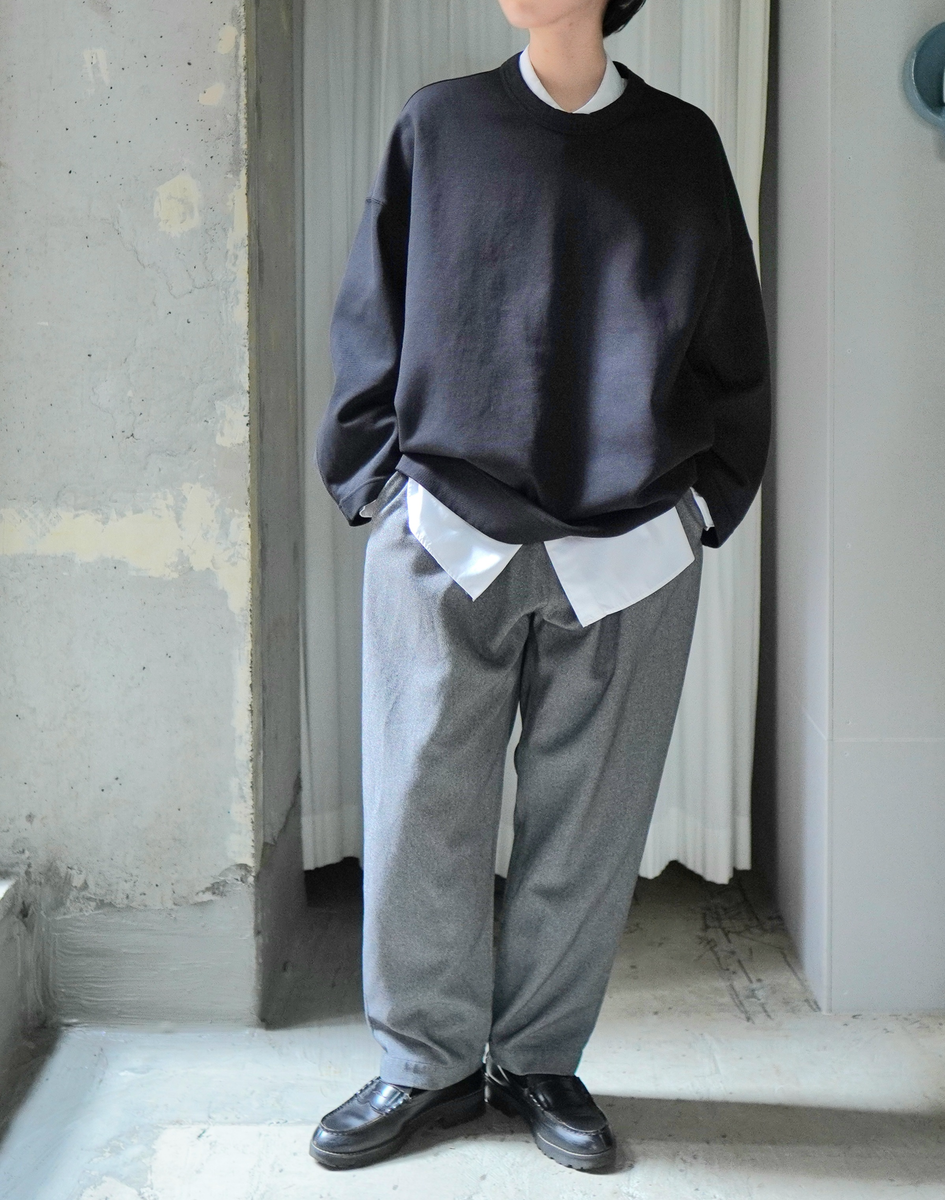 Look_T_20250122 – YEANAY