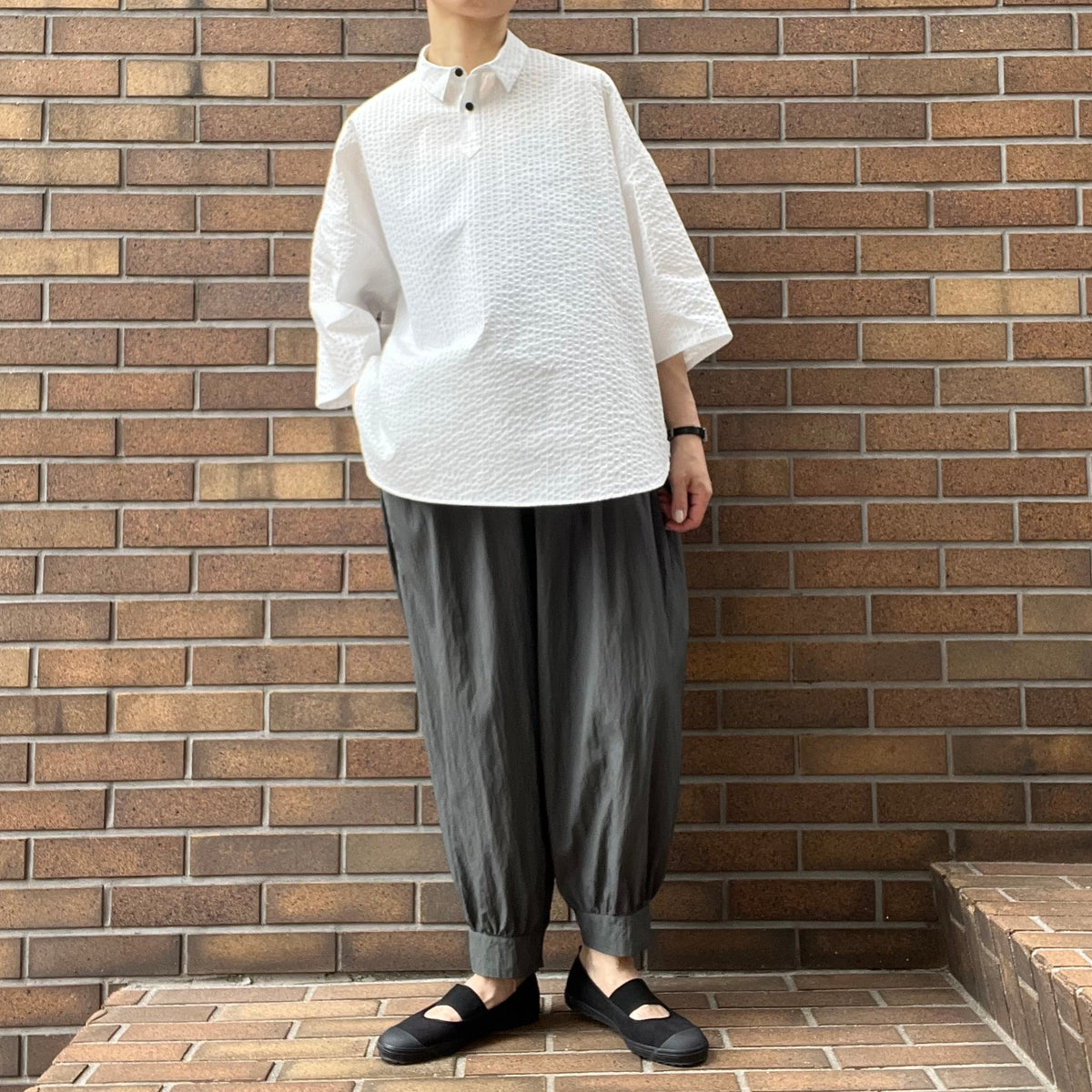 Look_S_20250518 – YEANAY