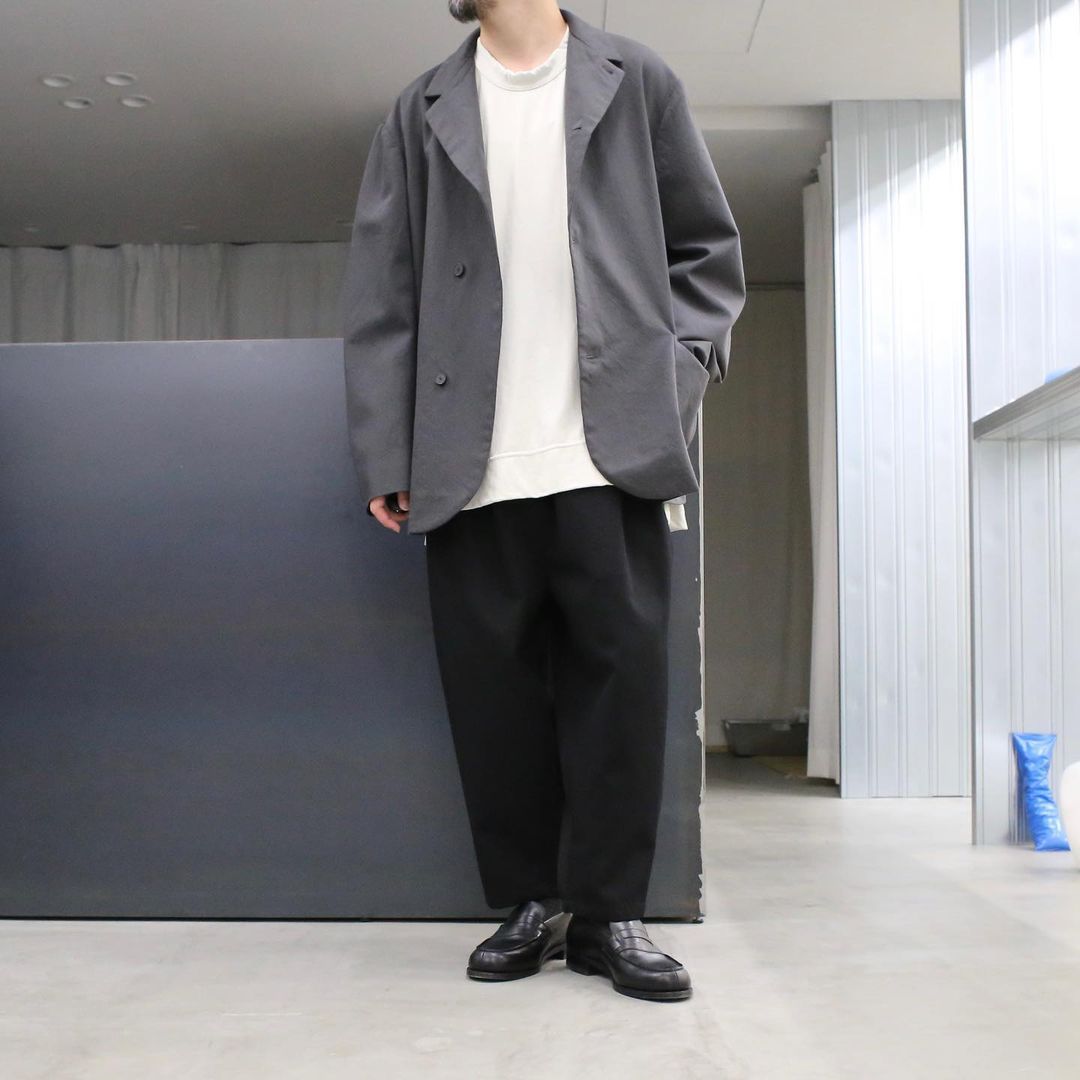 Look_Y_20231106 – YEANAY